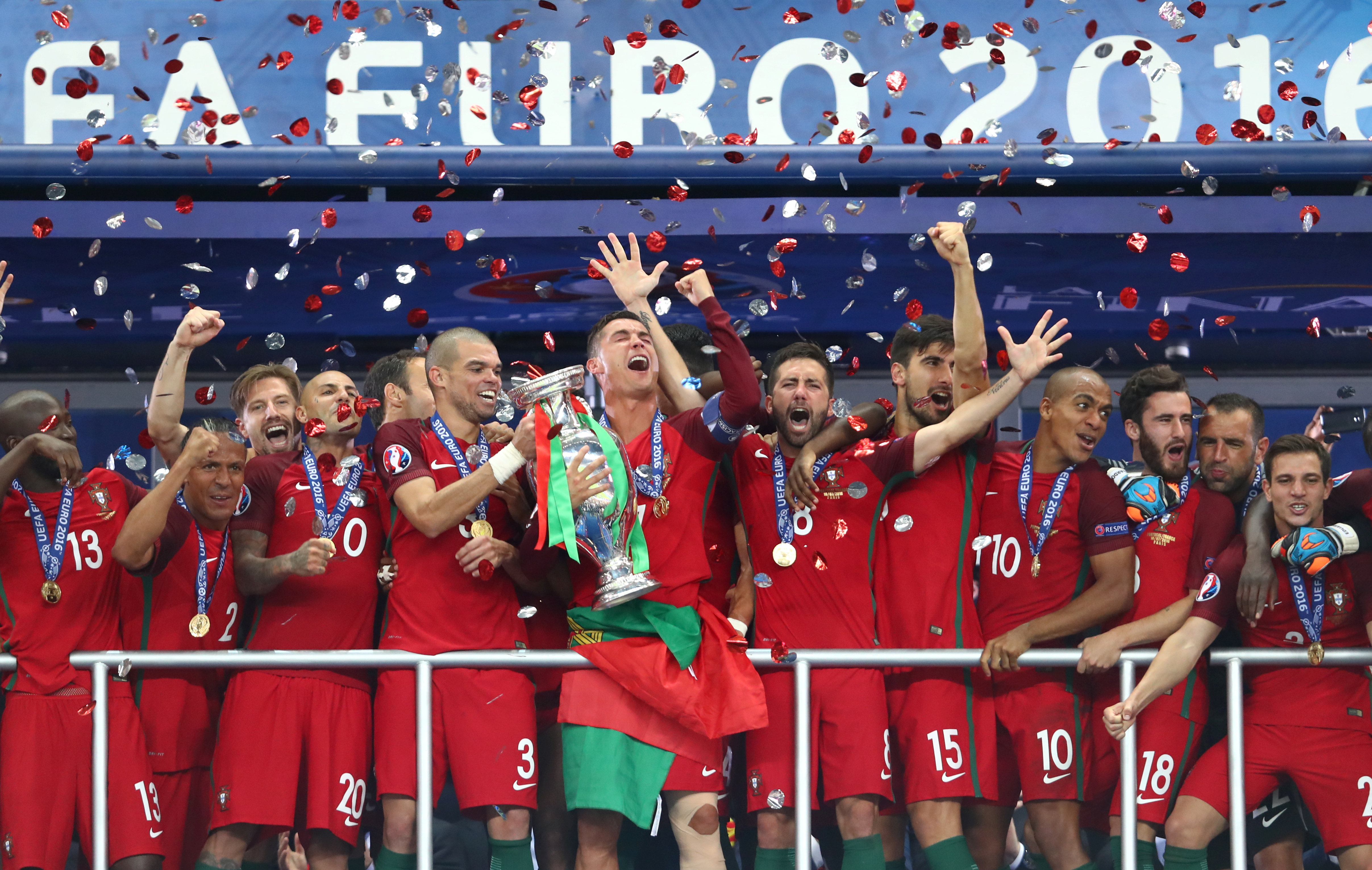 Le Portugal Vainqueur De L UEFA EURO 2016 PROMAN Le Portugal Vainqueur De L UEFA EURO 2016 PROMAN